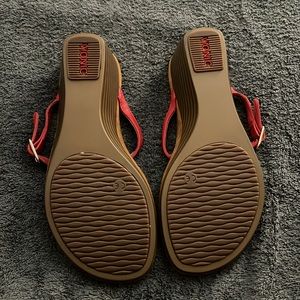 Vionic | Shoes | Vionic Park Orchid Red Sandal Wedge | Poshmark